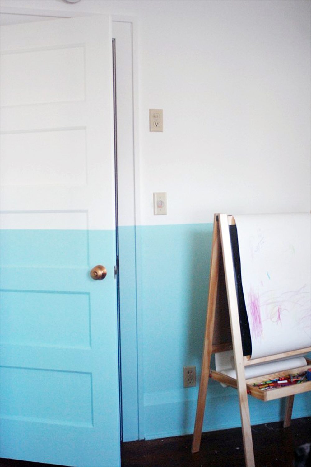 5 Stunning Ideas for Partial Wall Painting - مجلة اقرا